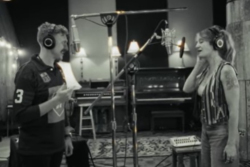 Margo Price y Tyler Childers enamoran en una historia intima - ntdiario